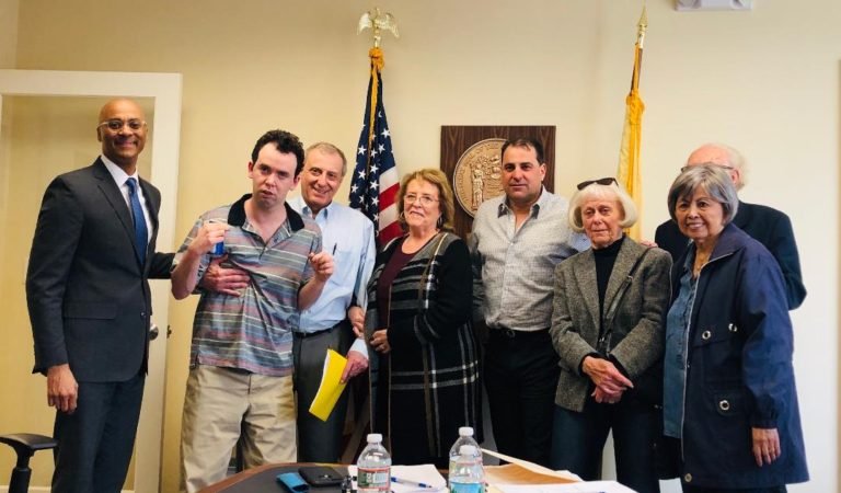 Spectrum for Living Representatives Meet with Senator Paul Sarlo ...